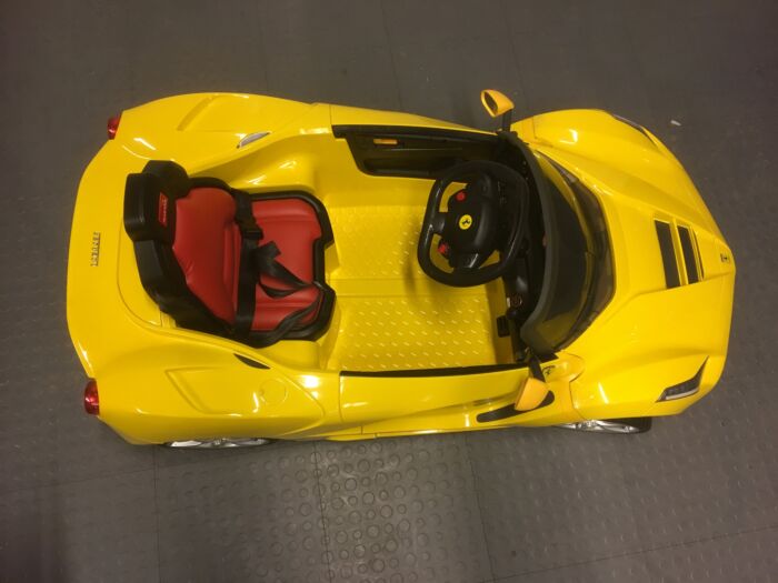 Elektrisk bil «Ferrari F12» Gul 6V – Norsat AS