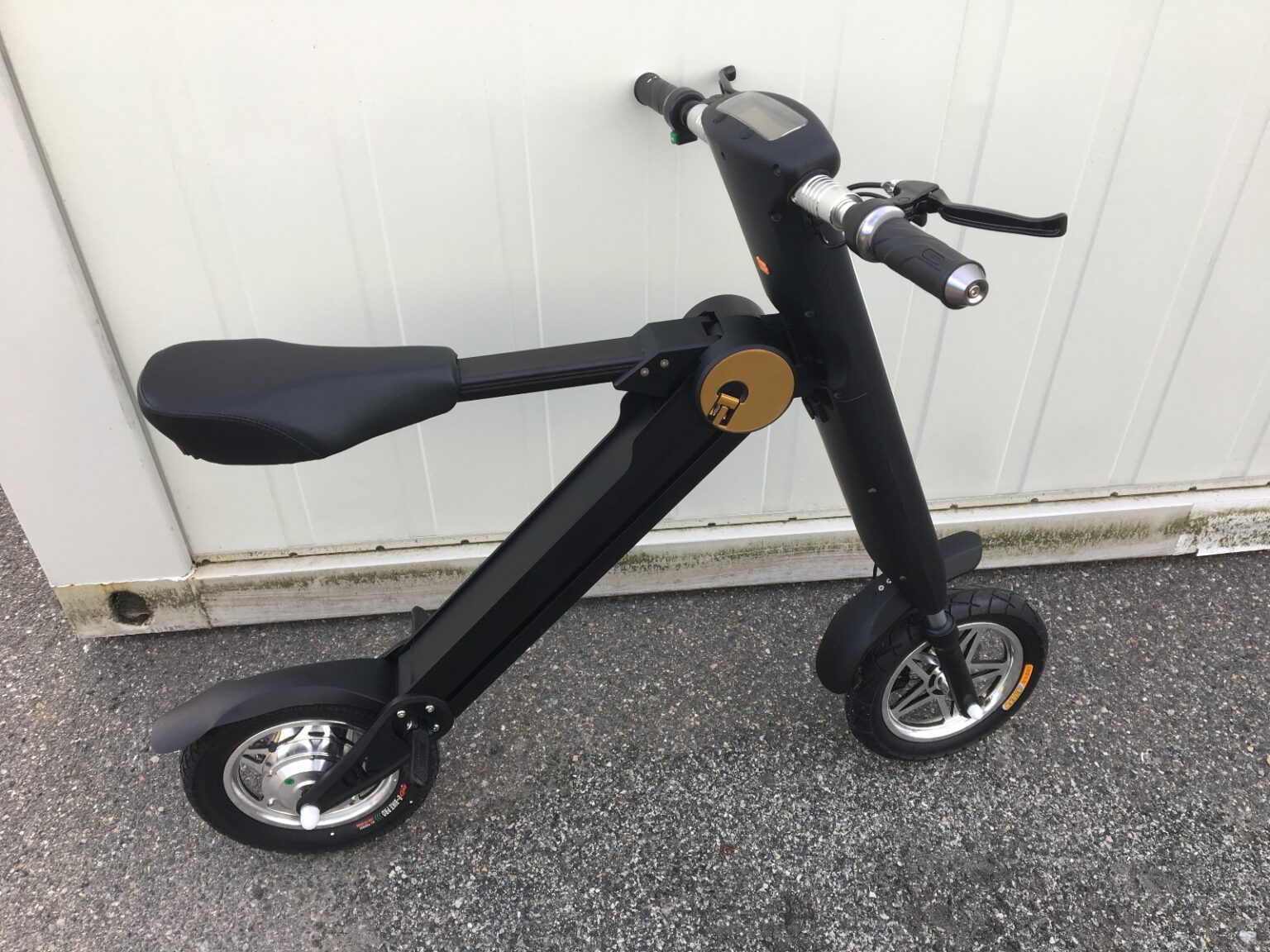 Smart Sammenleggbar E-scooter 250w – Norsat AS